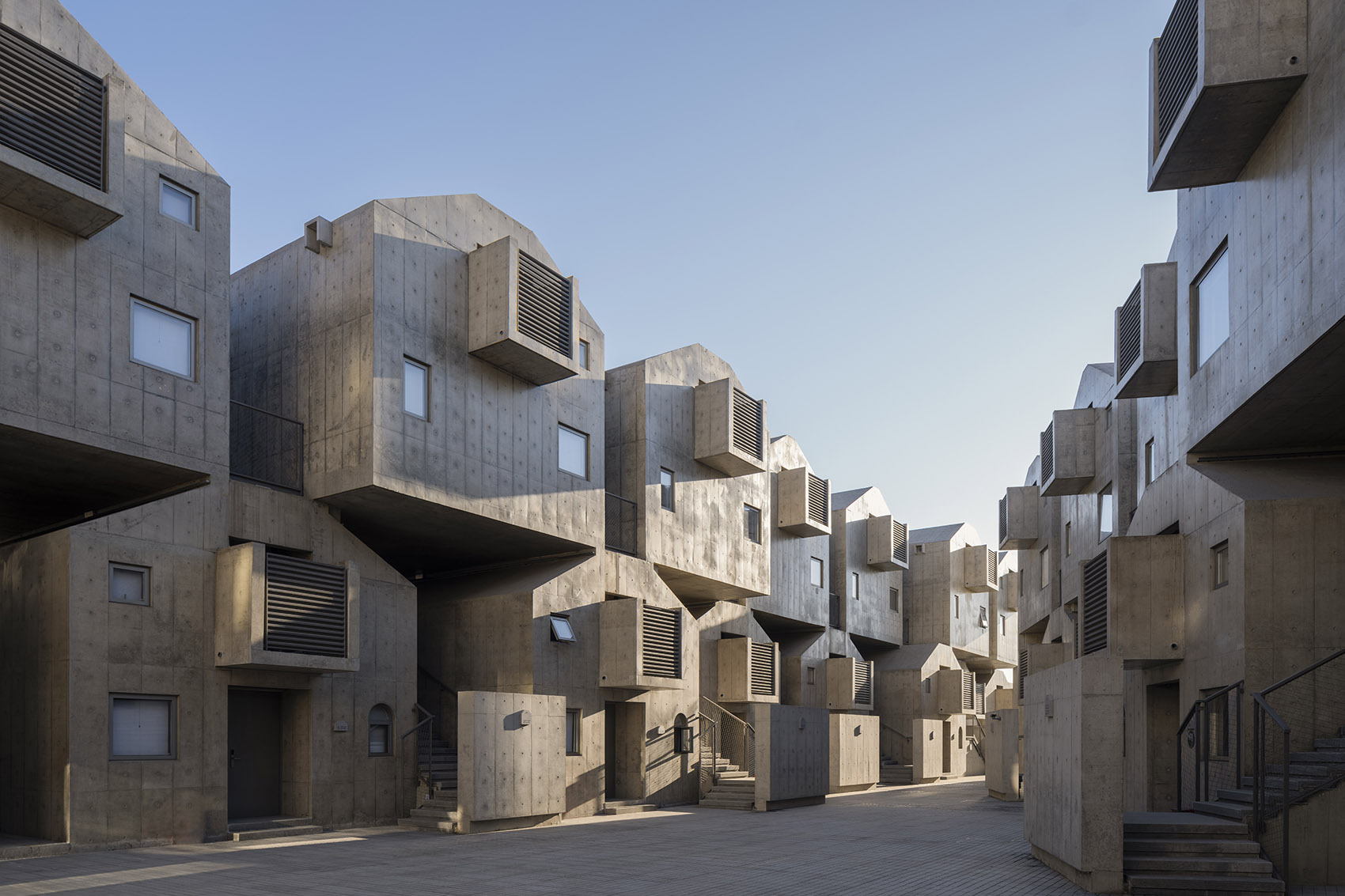 The Kennels by Atelier GOM - 谷德设计网