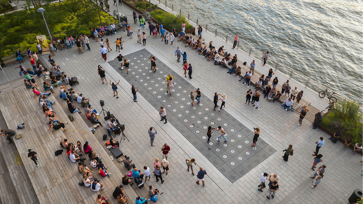 2022 ASLA GENERAL DESIGN AWARD OF HONOR: Domino Park / James Corner ...
