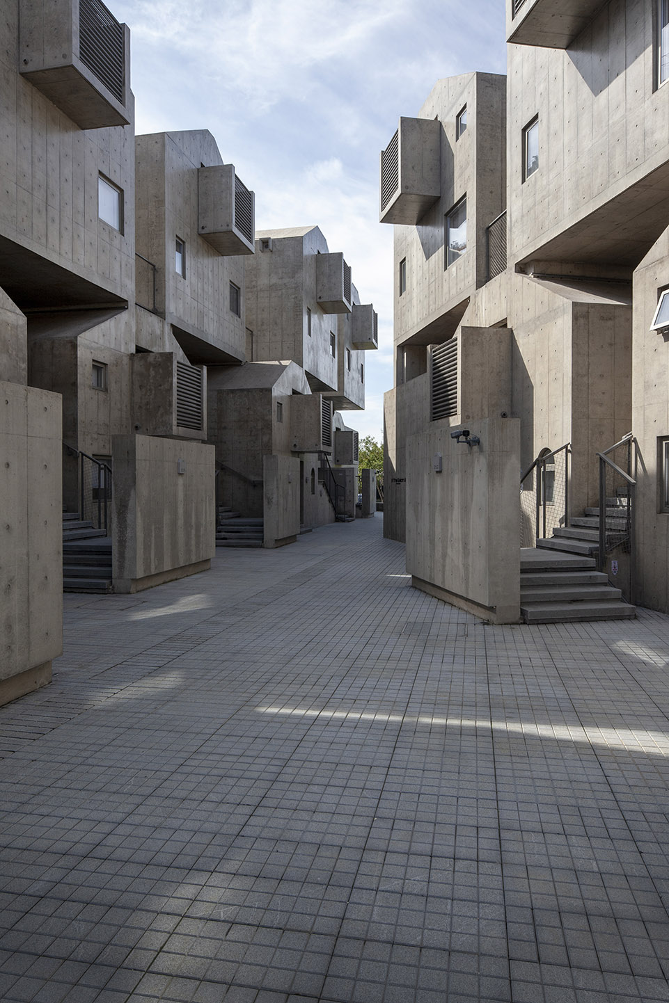 The Kennels by Atelier GOM - 谷德设计网