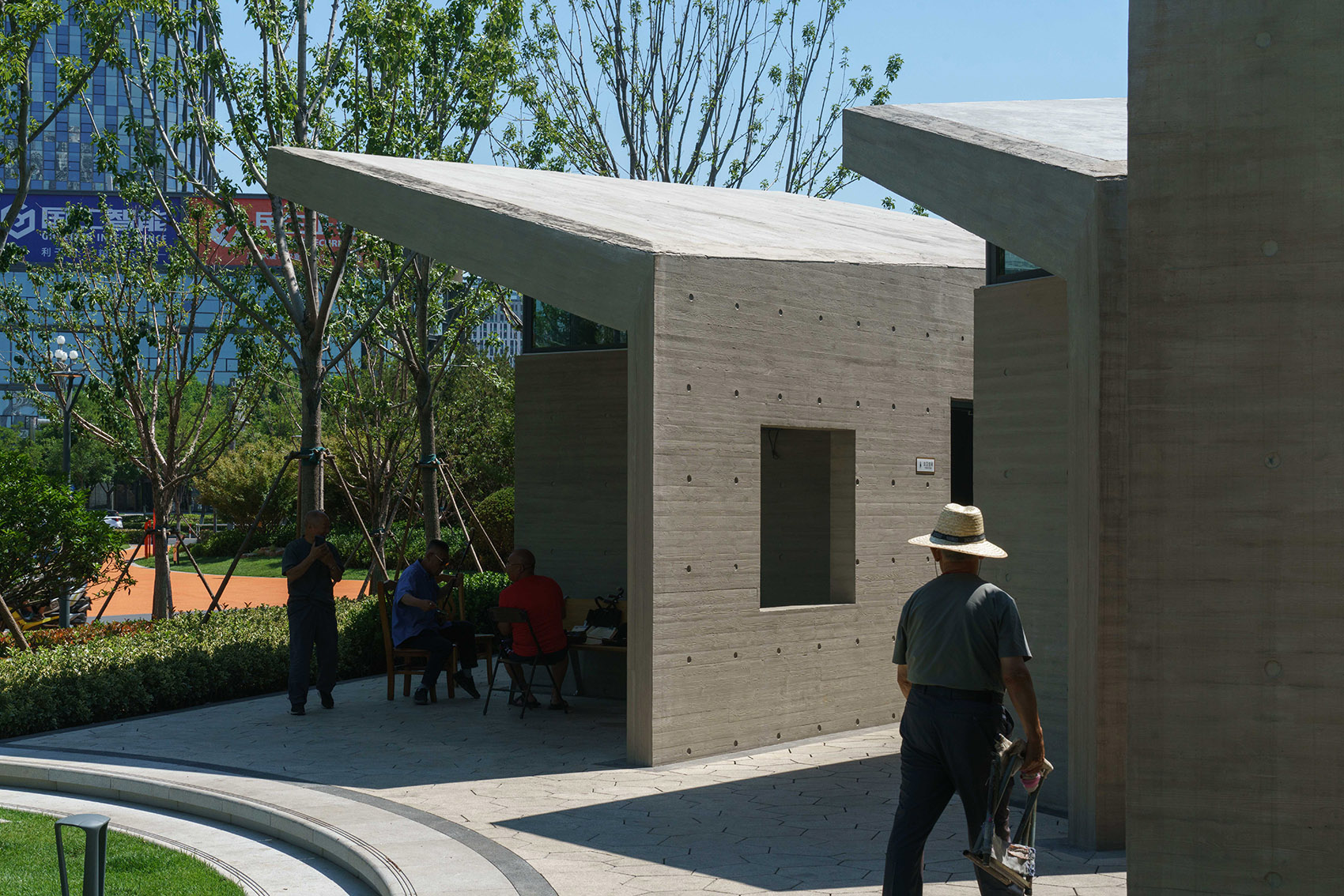 Park Station of Tiandi Square in Yantai by Shanghai Dachuan Architects - 谷德设计网