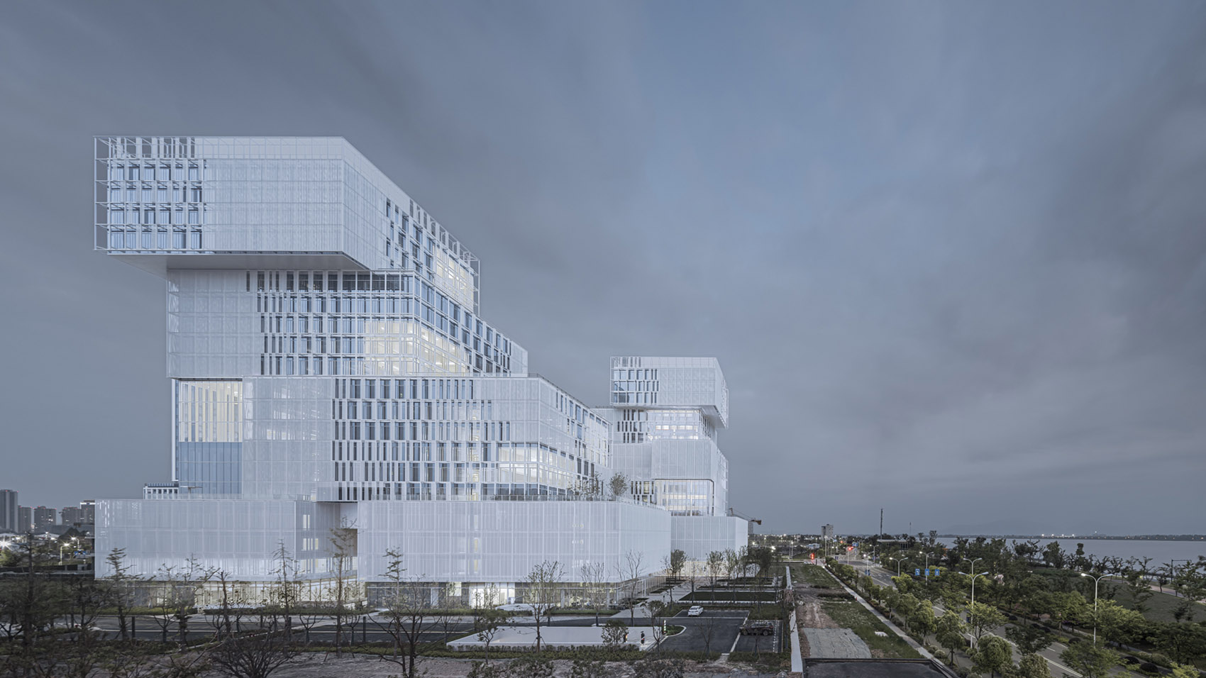 Modular Garden – Smart New World Innovation Center by gad - 谷德设计网