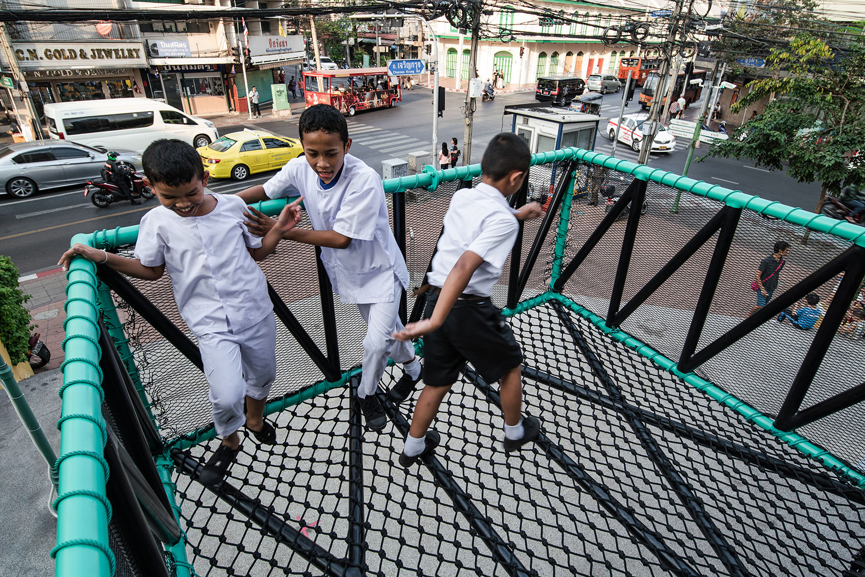 Play Objects by Imaginary Objects - 谷德设计网