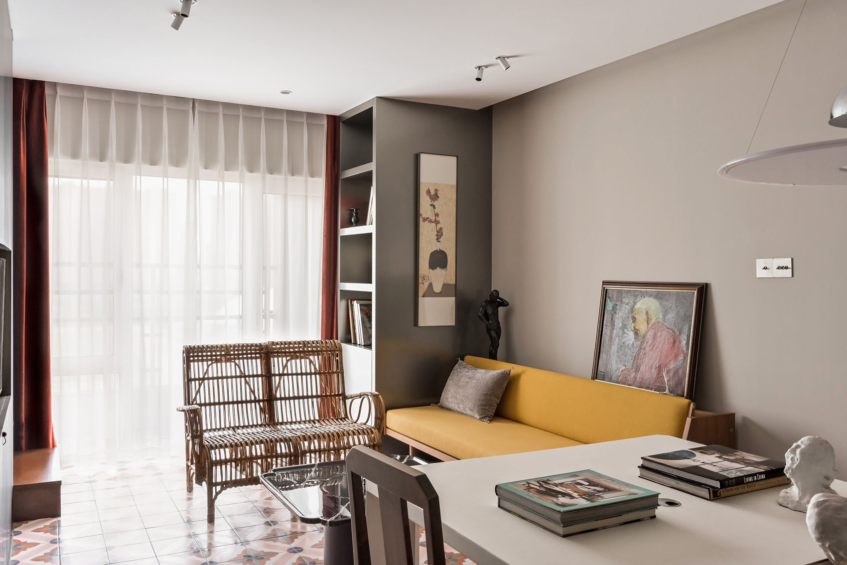 “The Metal Box”- Apartment Renovation by NA-DECO - 谷德设计网