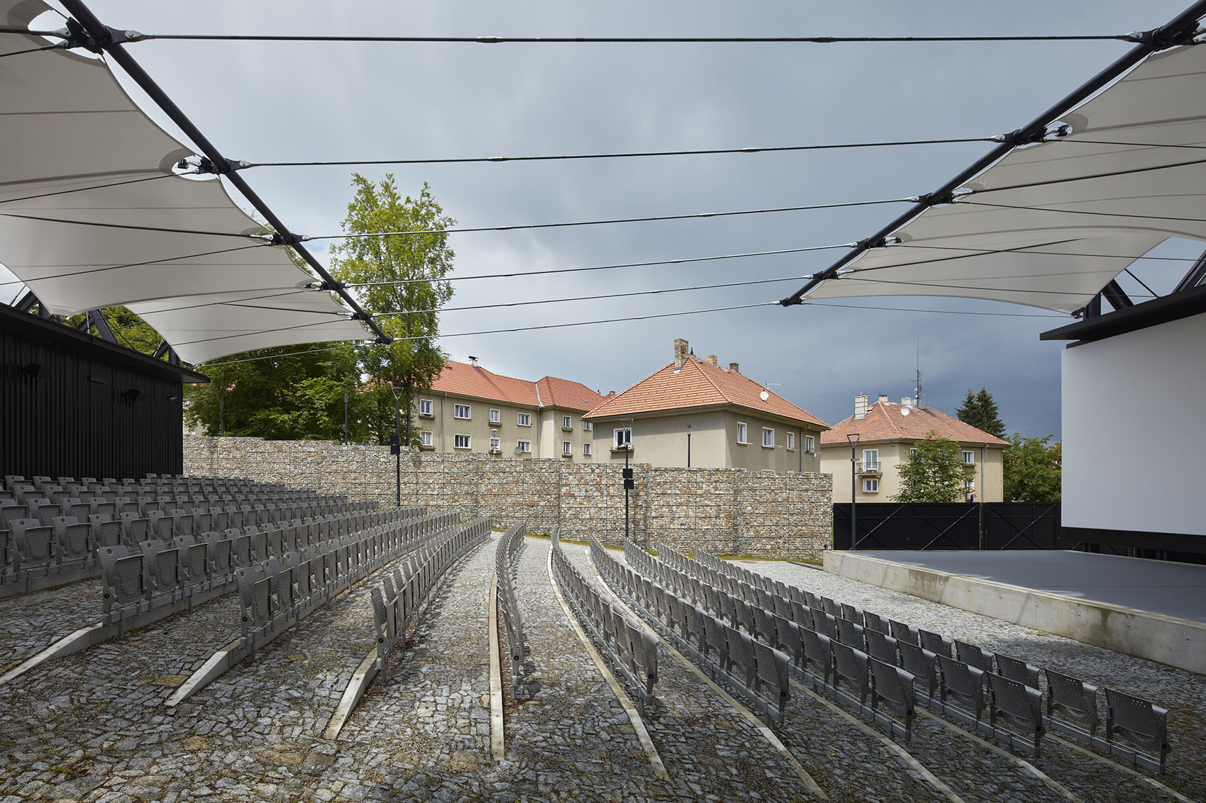 Open-Air Cinema Prachatice by Mimosa Architects - 谷德设计网