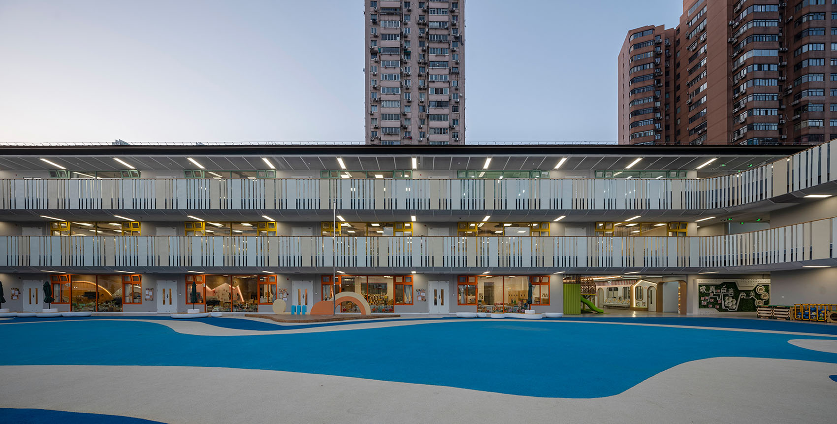 Shanghai Temporary School Compound In Tongfuli Plot by Institute of ...