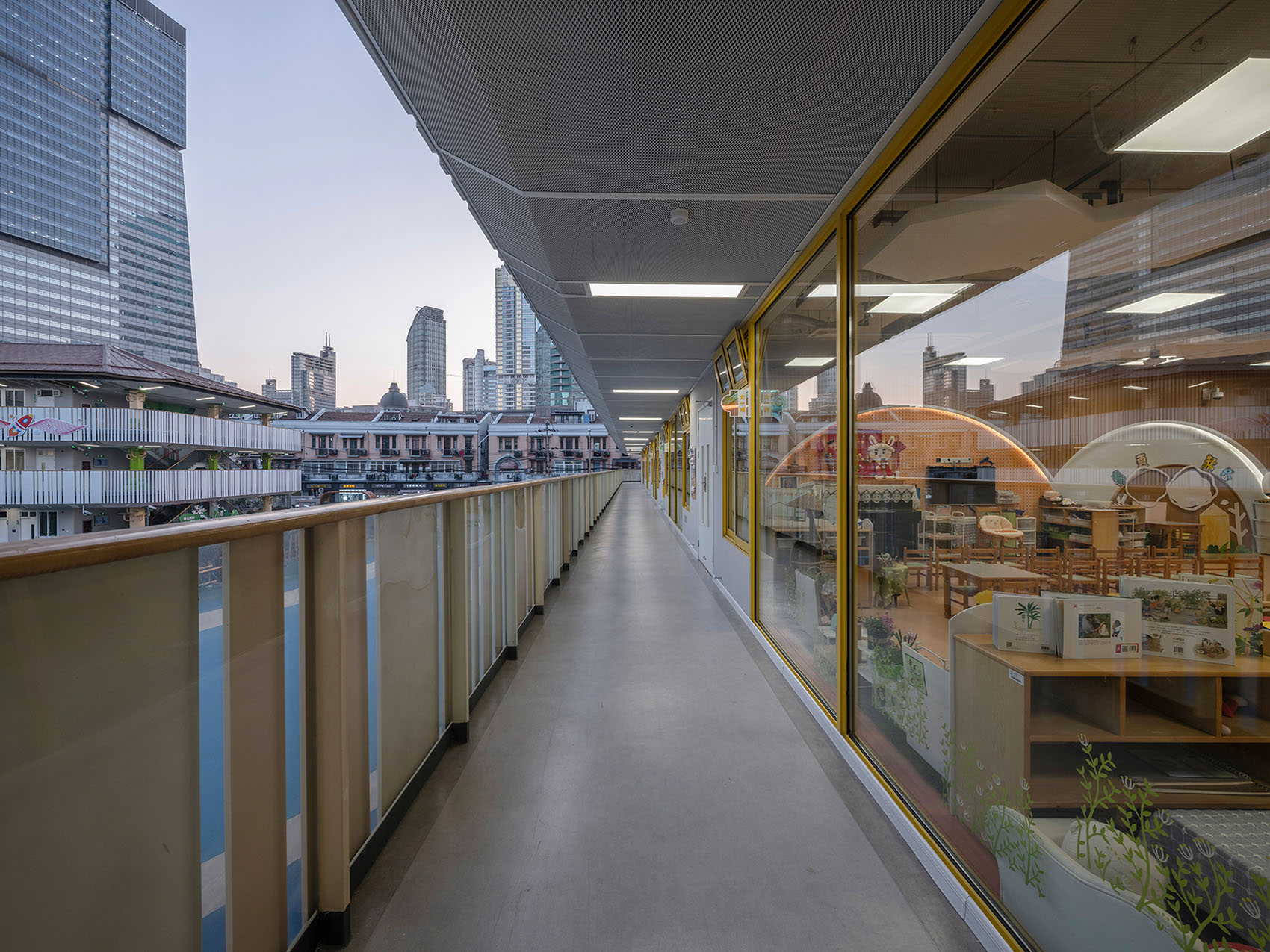 Shanghai Temporary School Compound In Tongfuli Plot by Institute of ...