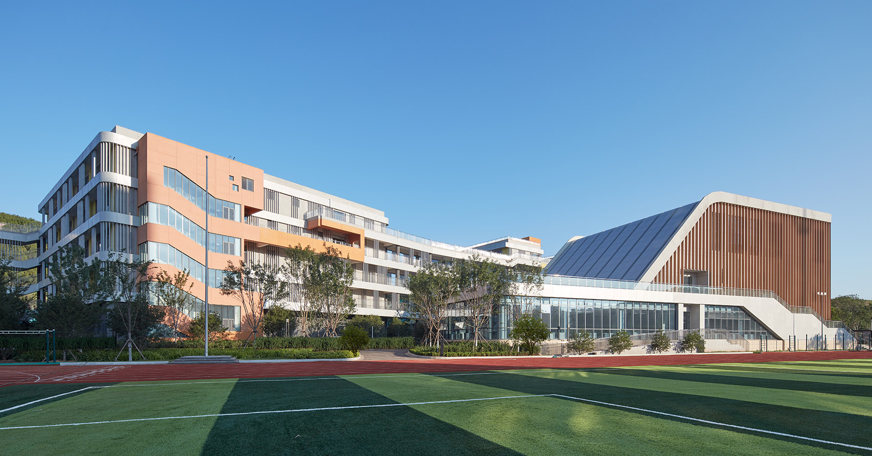 Beikang Junior High School Education Architecture Complex, Jinan by ...