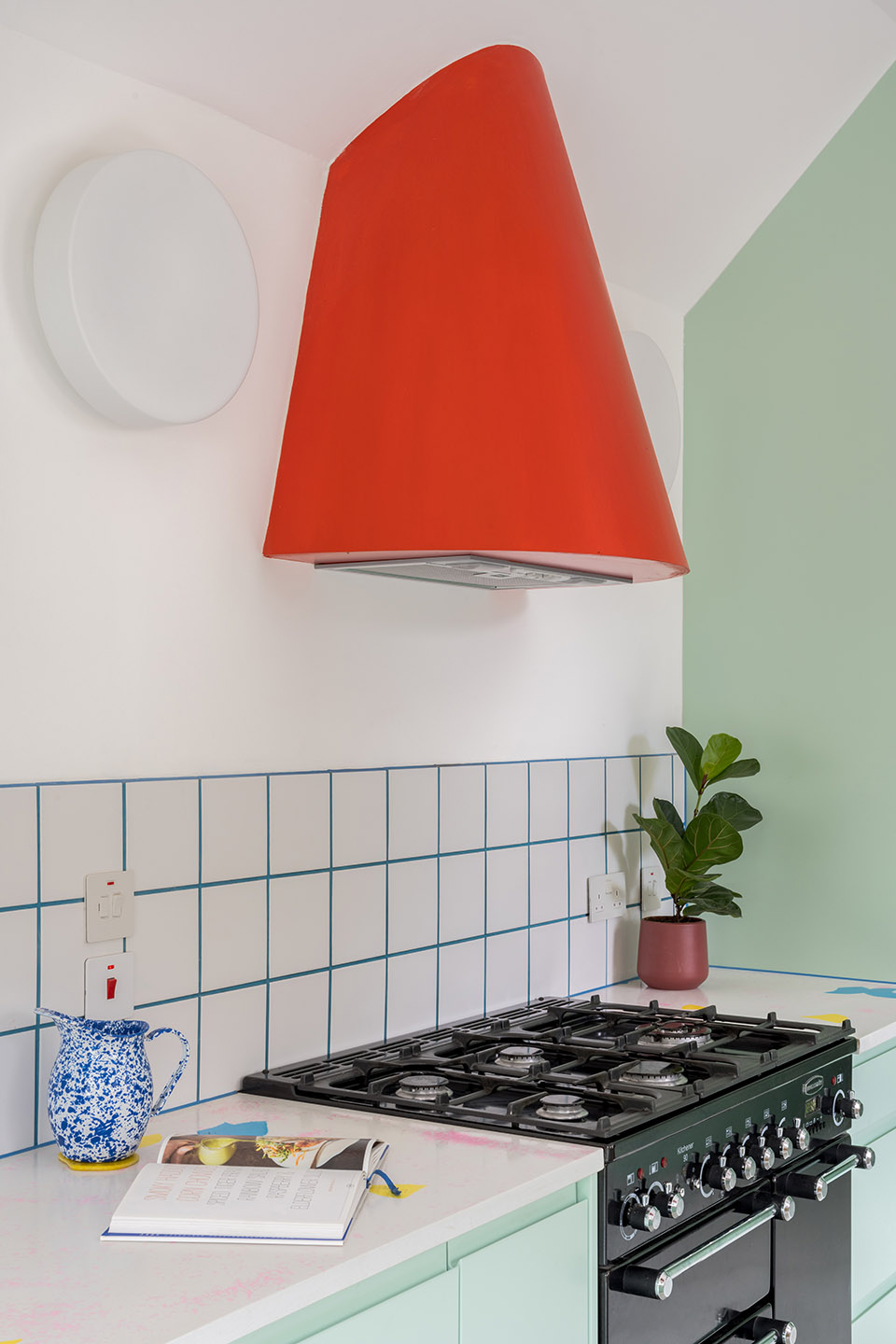 Graphic House by Office S&M - 谷德设计网