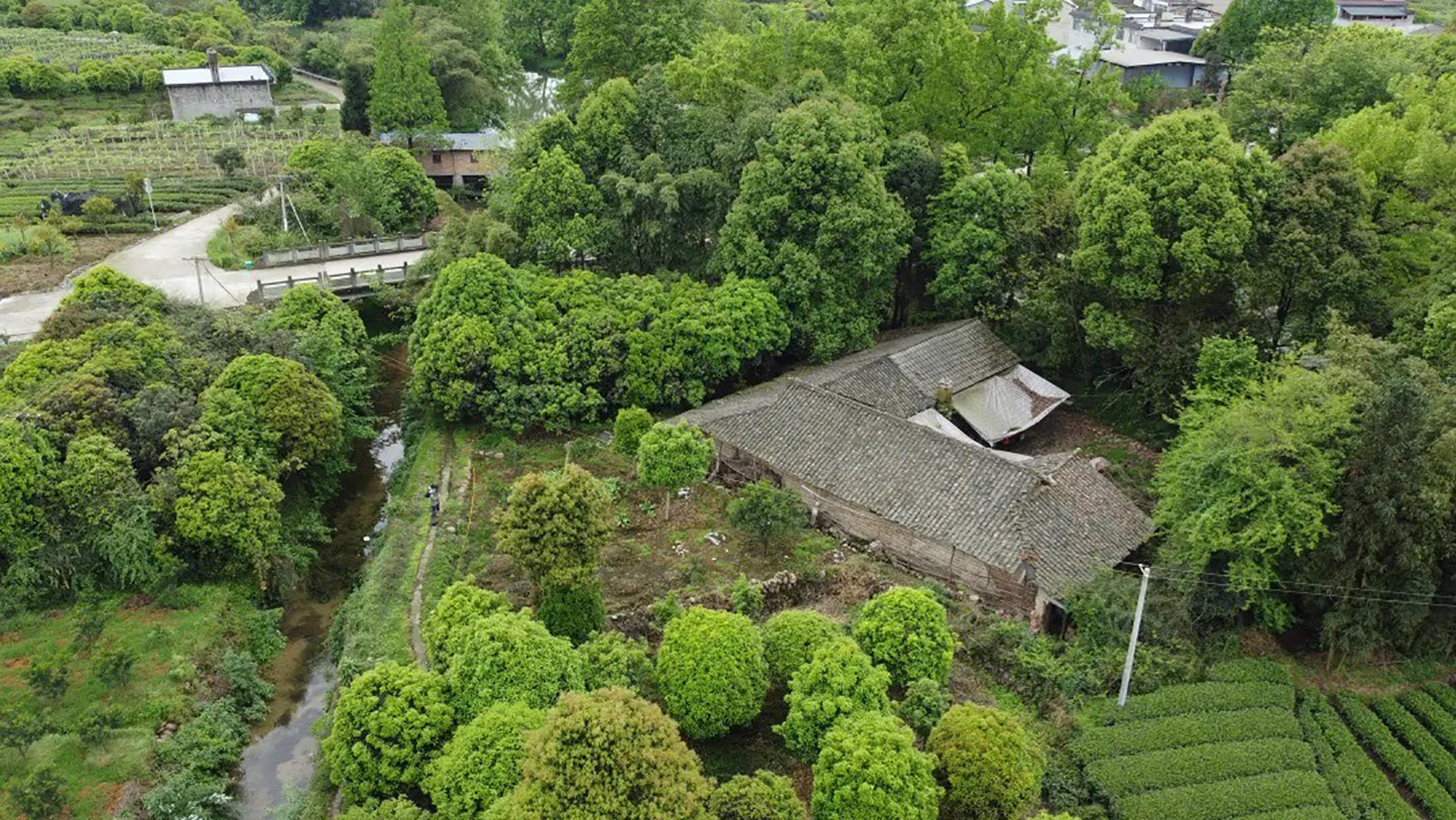 “Playground with Stream”, China by IDYL Studio - 谷德设计网