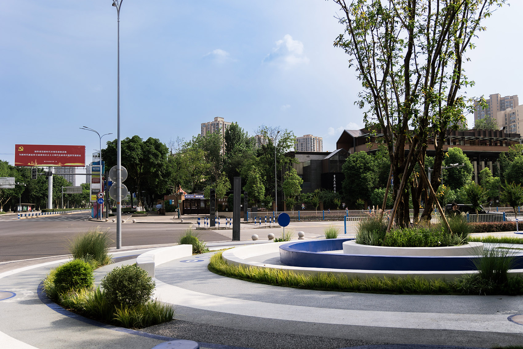 High-Tech Quantum Pocket Park by 10Design - 谷德设计网