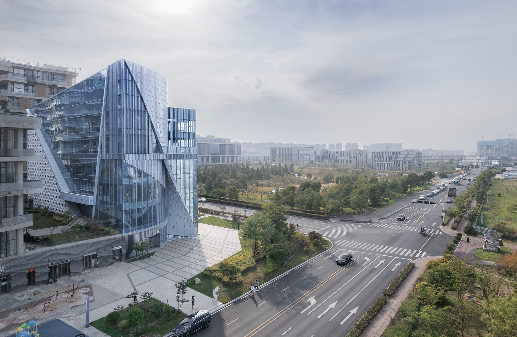 OMC Fashion Center by Atelier Alter Architects - 谷德设计网