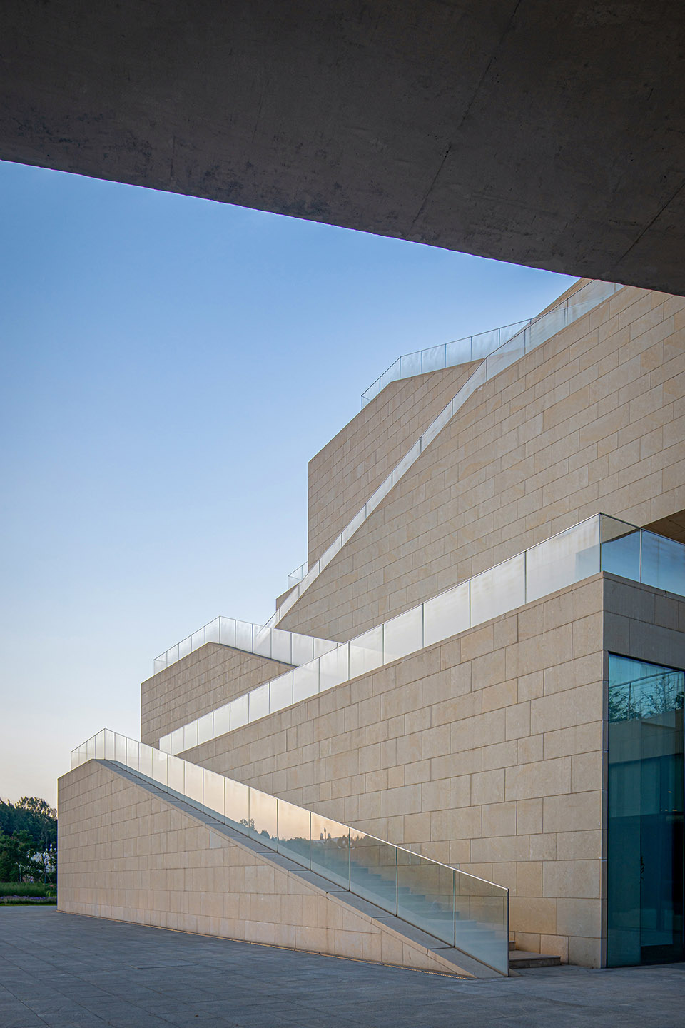 Window of Kaizhou, China by BIAD｜ZXD Architects - 谷德设计网