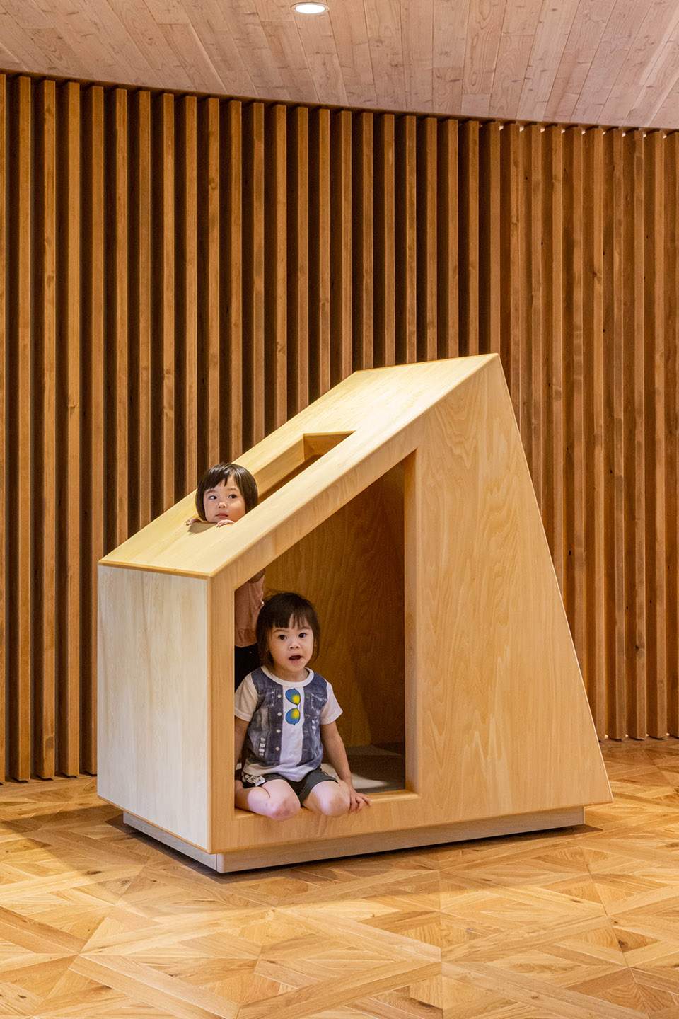 SLP CENTER ARC by HIBINOSEKKEI + FUKUSHIKEN - 谷德设计网