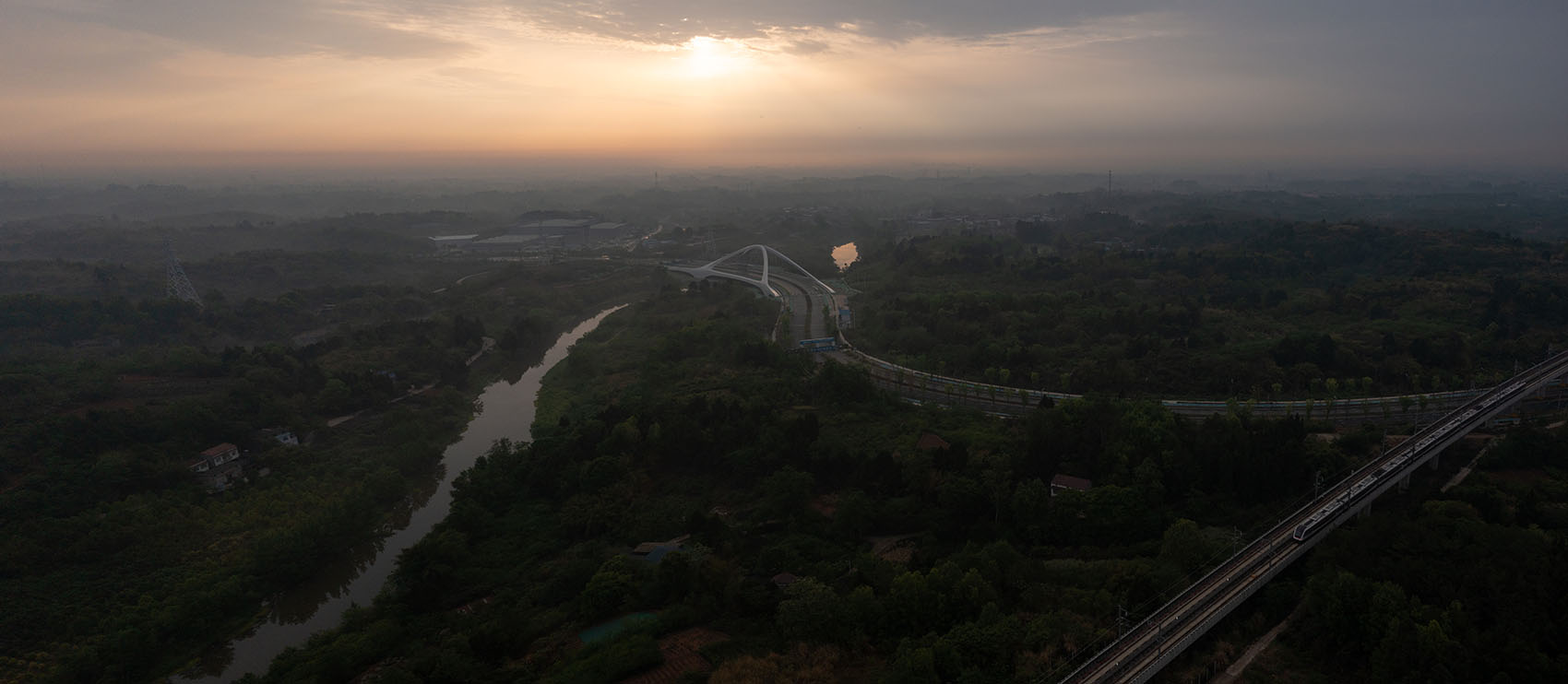 Jiangxi River Bridge by Zaha Hadid Architects - 谷德设计网