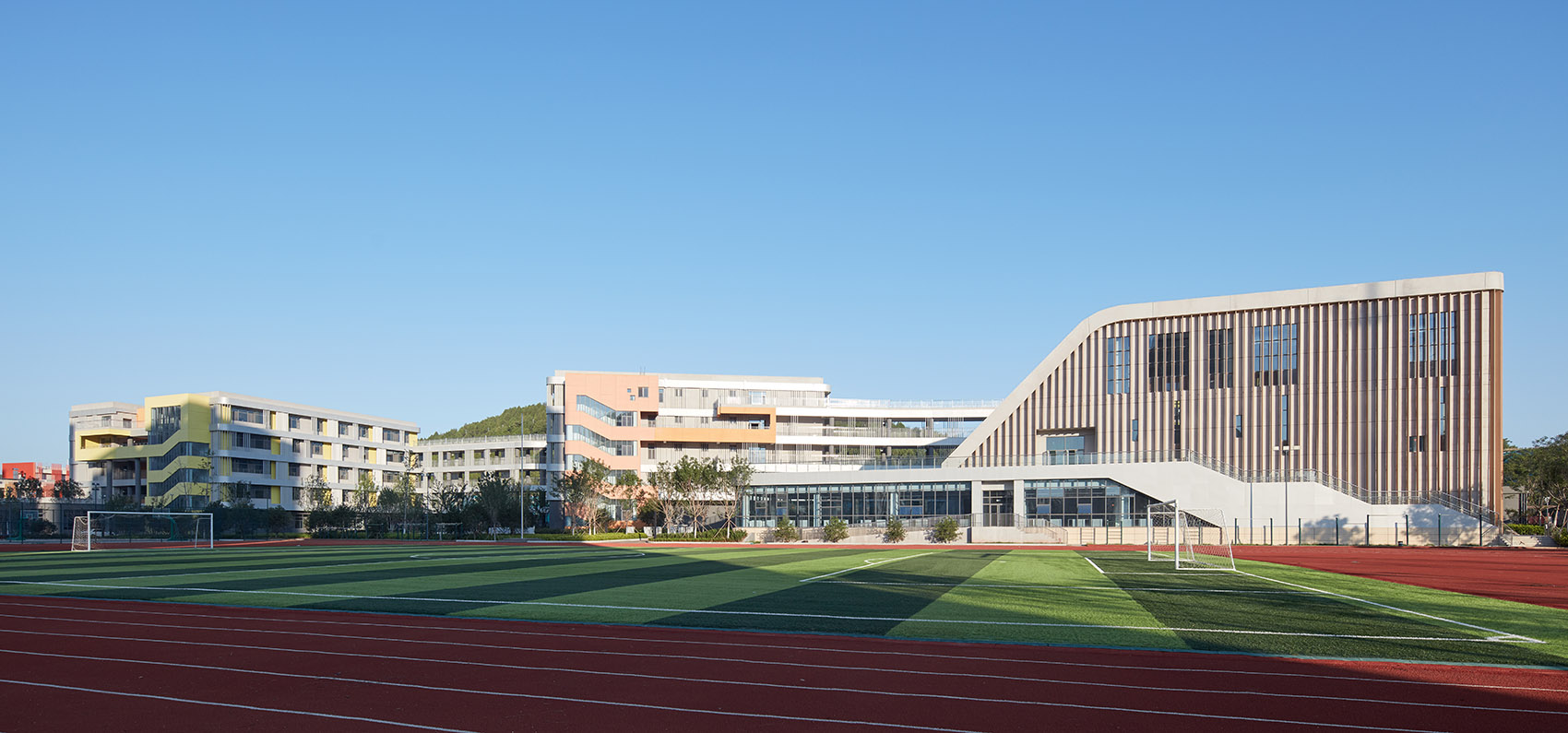 Beikang Junior High School Education Architecture Complex, Jinan by ...