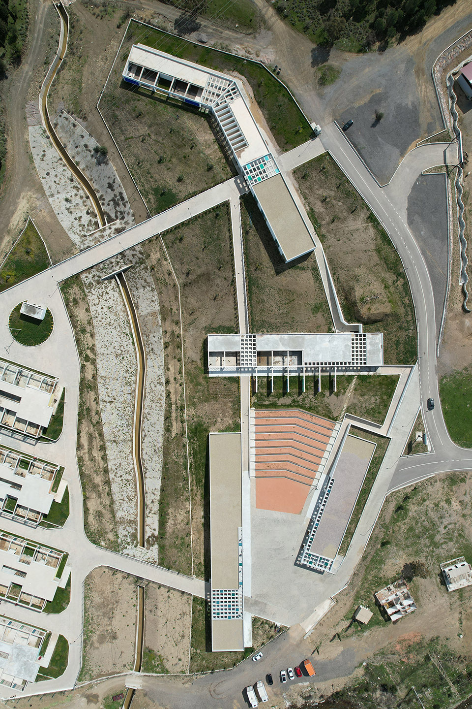 PAKO STREET ANIMALS SOCIAL LIFE CAMPUS by Mert Uslu Architecture - 谷德设计网