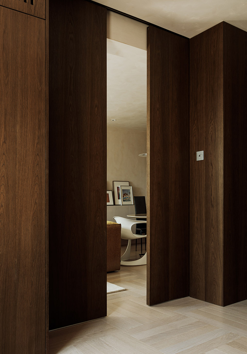 89 square meters well-decorated apartment remodeling by NOTHING DESIGN ...