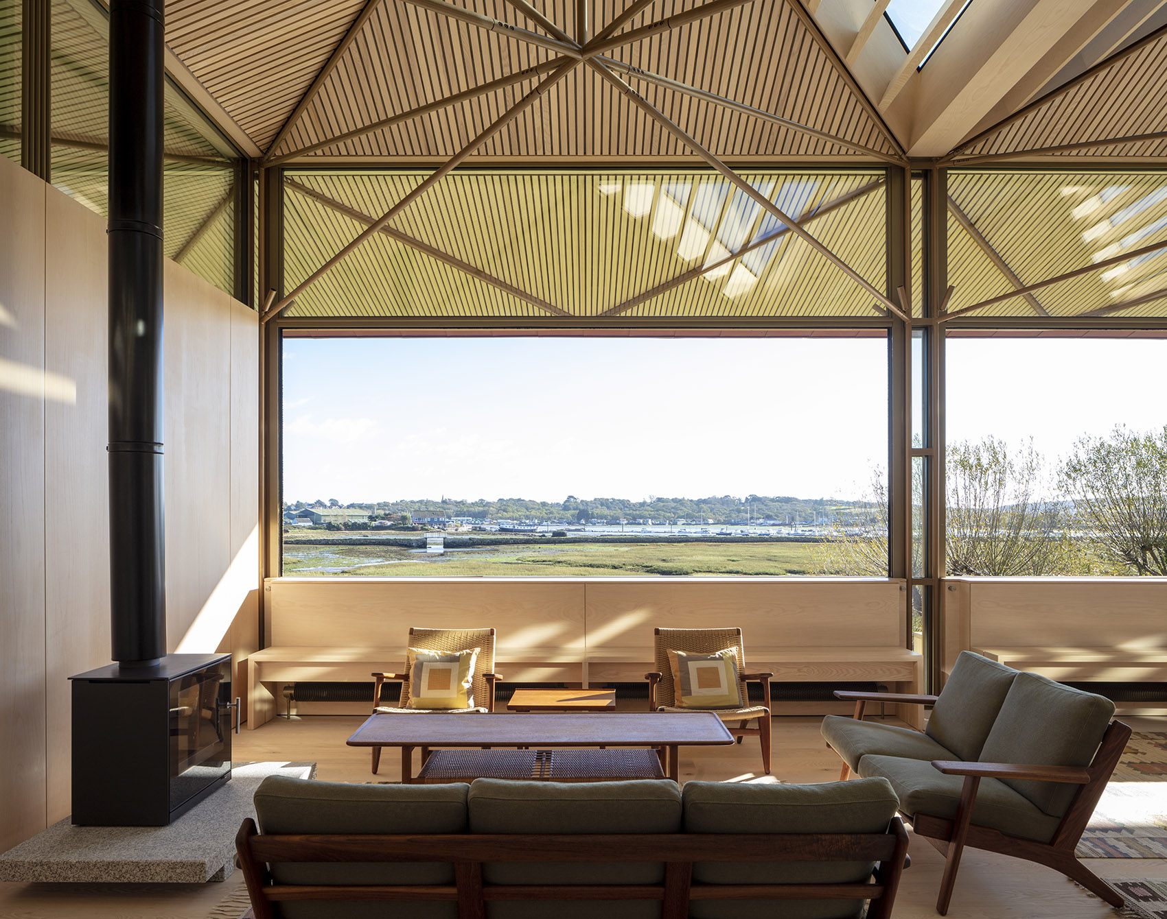 Saltmarsh House by Níall McLaughlin Architects - 谷德设计网