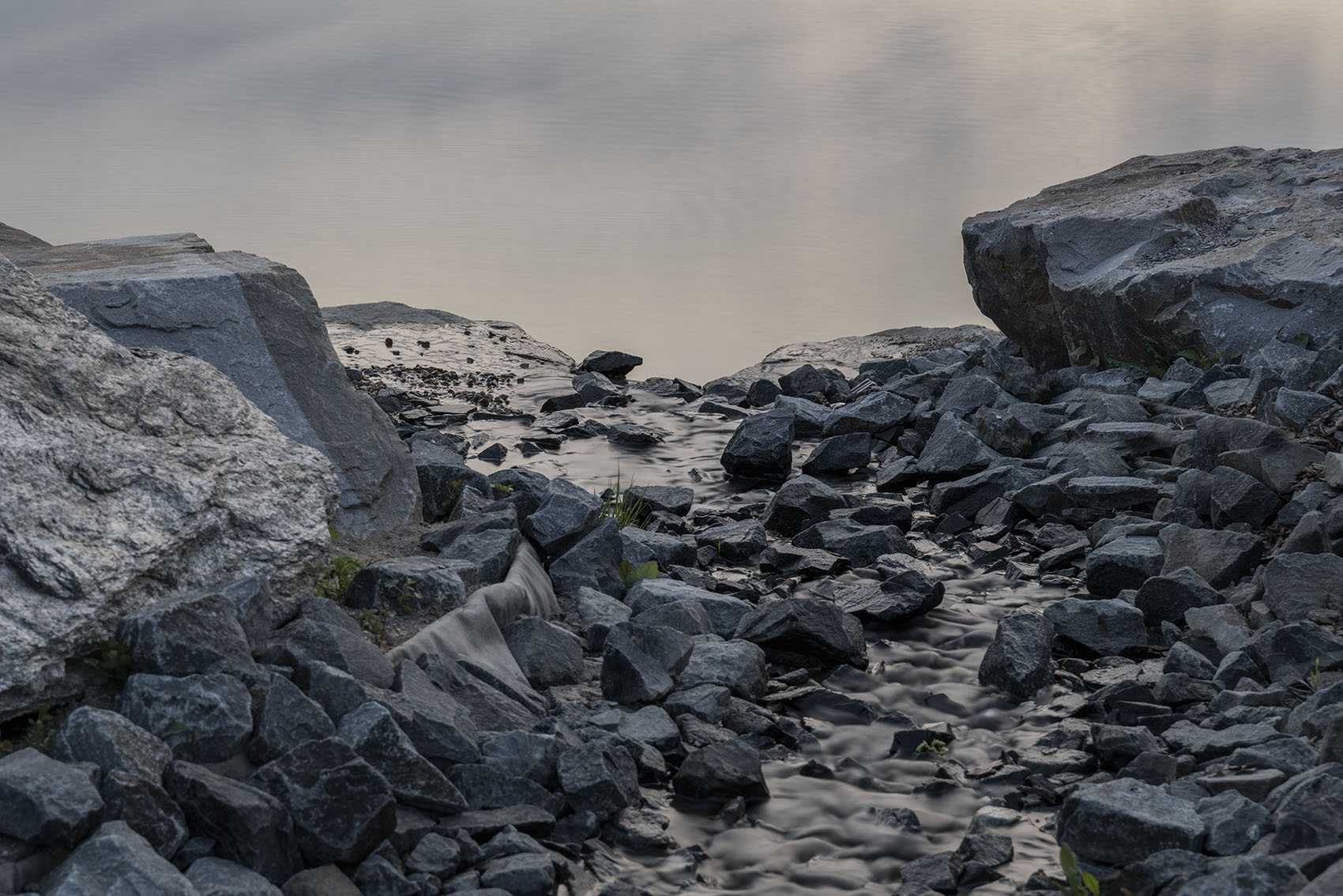 Malevich Park waterfall by Basis architectural bureau - 谷德设计网