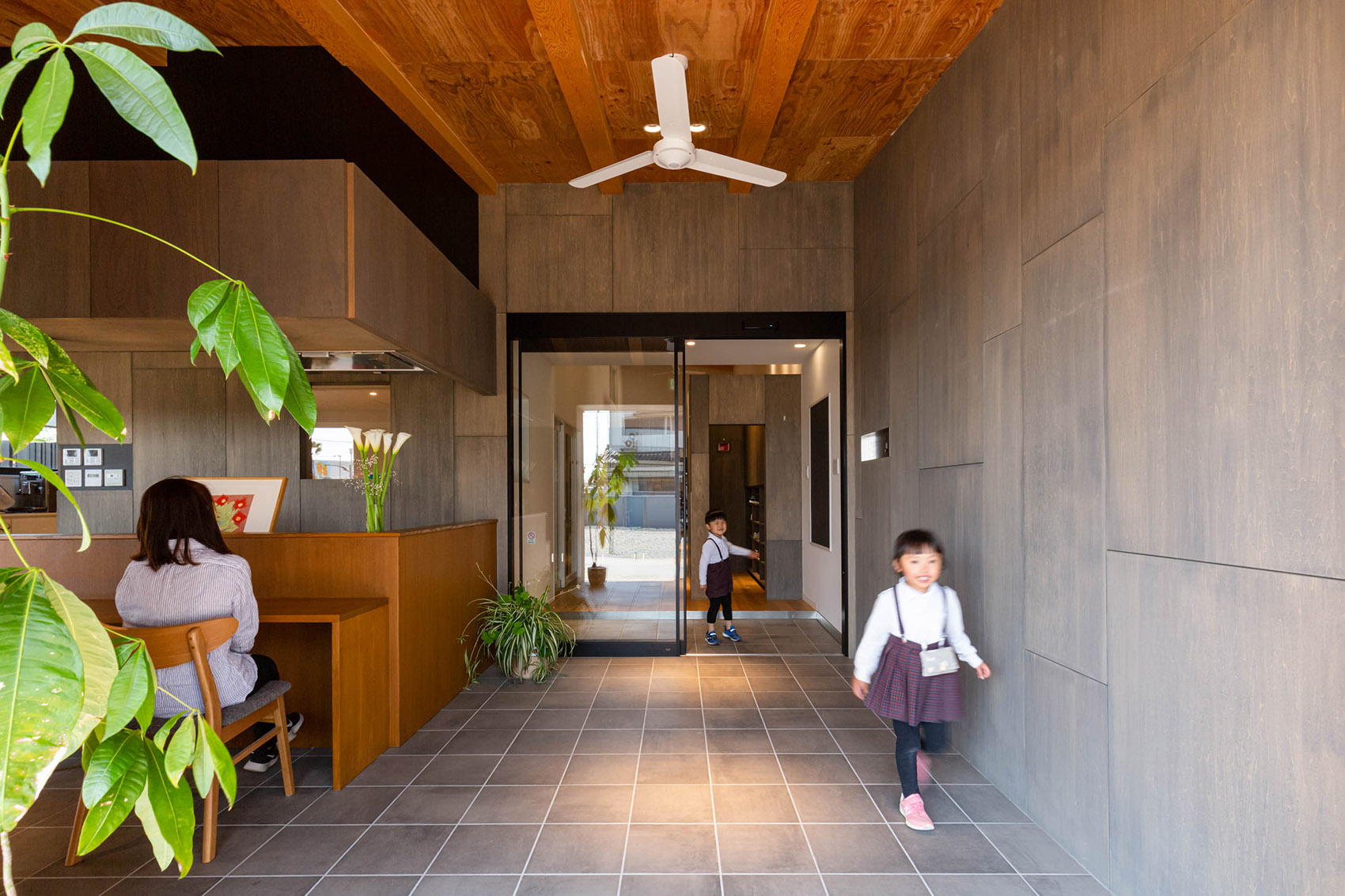 SMS Nursery by HIBINOSEKKEI + Youji no Shiro - 谷德设计网