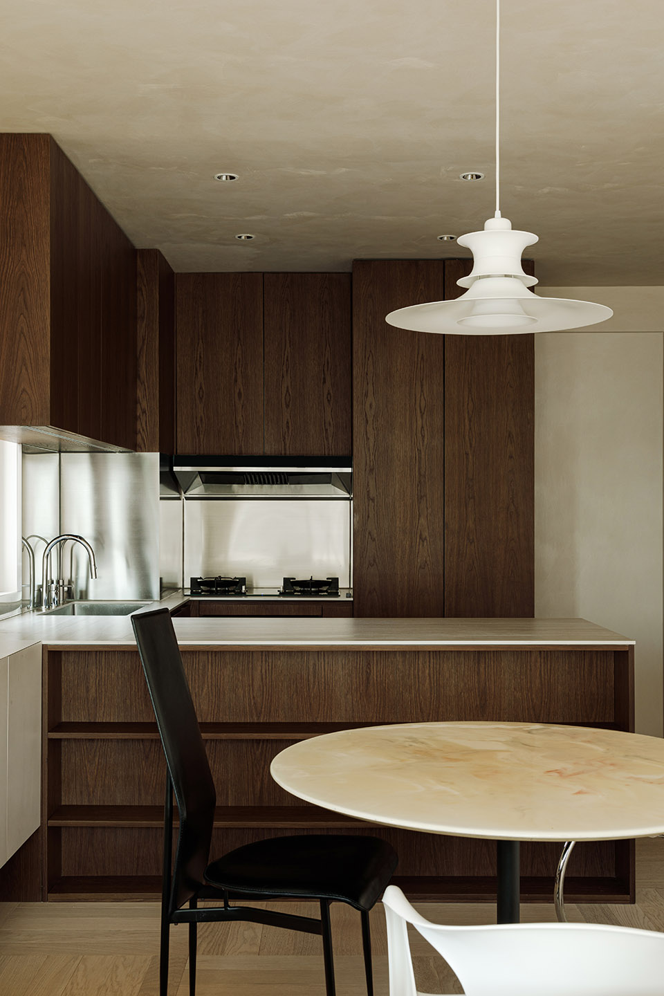 89 square meters well-decorated apartment remodeling by NOTHING DESIGN ...