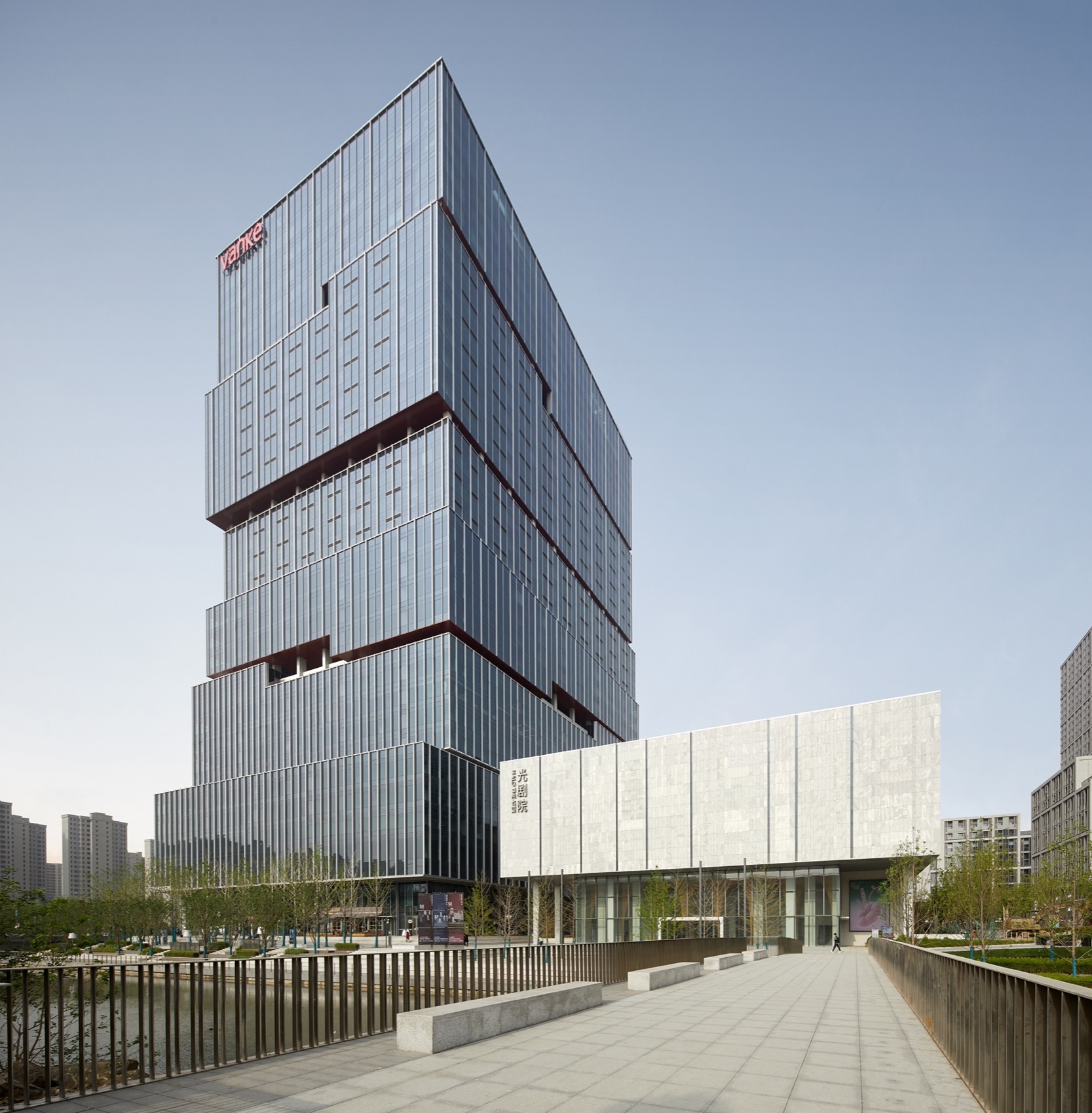 Vanke Liangzhu Center by AAI·LifeWay studio + NIKKEN SEKKEI LTD. - 谷德设计网