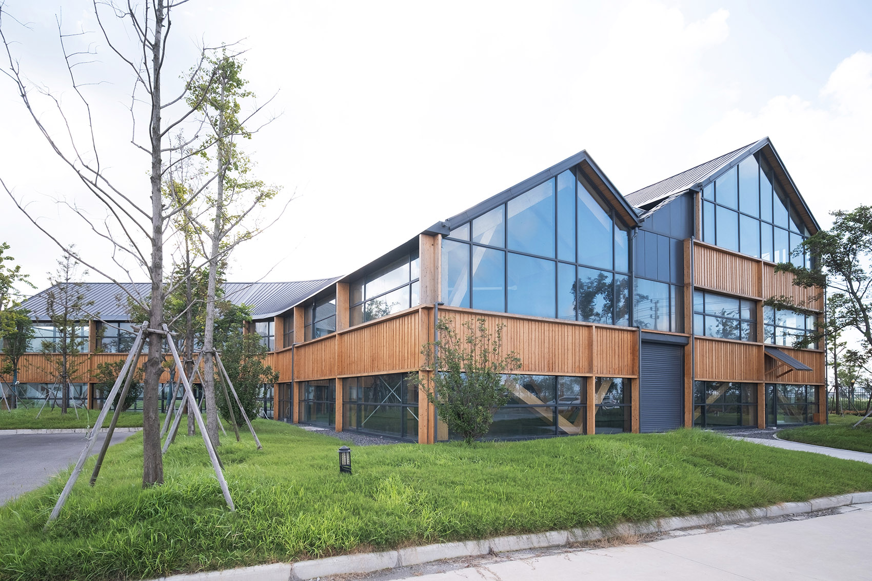 Dafeng Timber Structure Research and Design Center by CATS - 谷德设计网