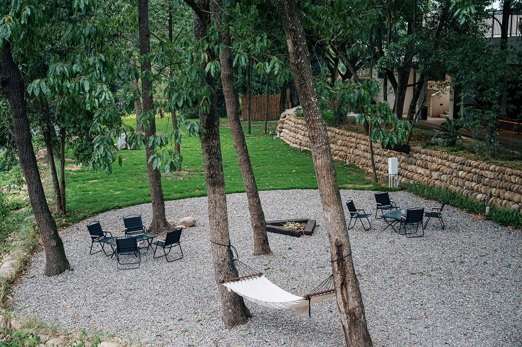 “Playground with Stream”, China by IDYL Studio - 谷德设计网