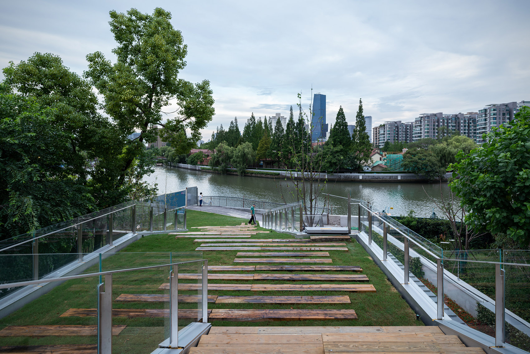 Service Station in Front of Putuo Park, Suzhou Creek & Service Station ...