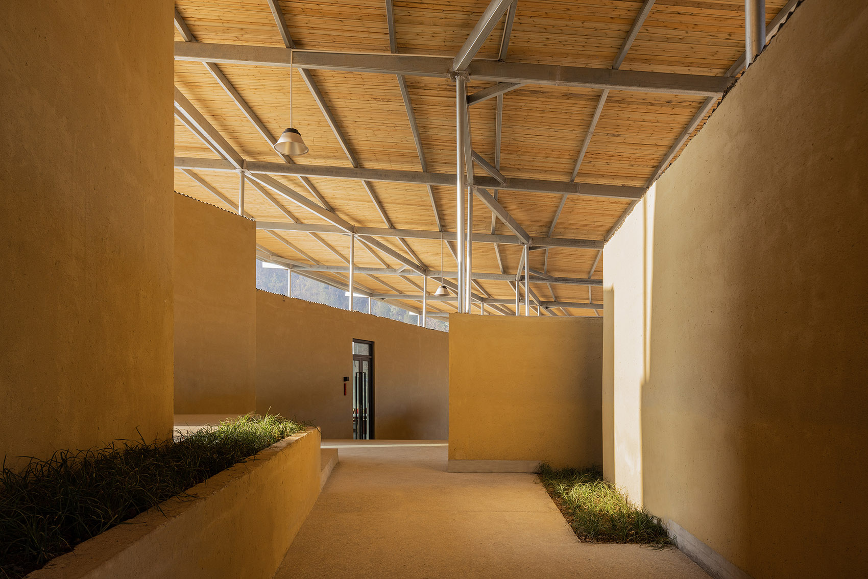 Wufu Shanshui Dragon Family Banquet Restaurant by Describing ...