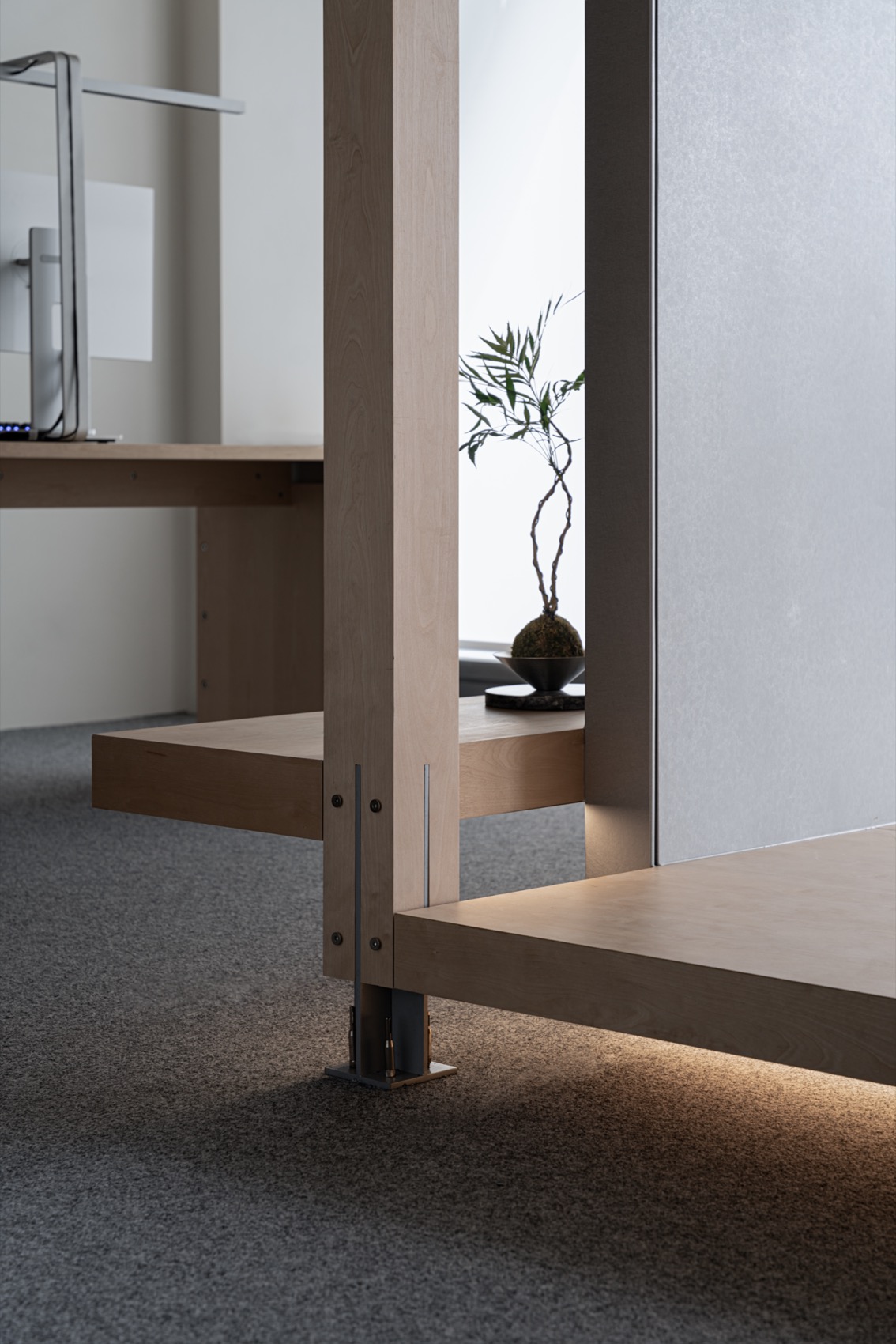 Office Space of LISO Space Design Firm by LISO Space Design Firm - 谷德设计网