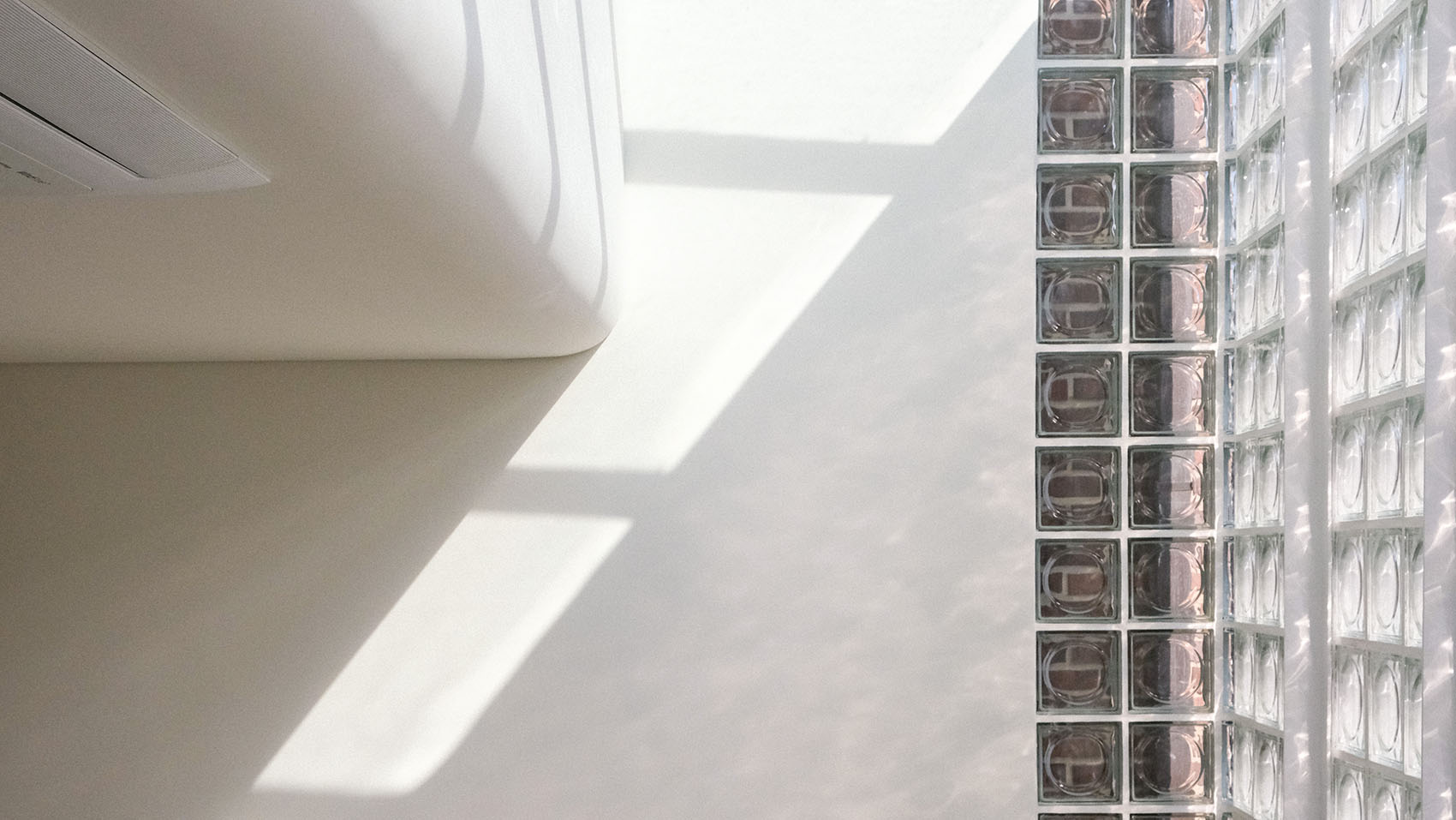 Mews Glass House by Studio Heech - 谷德设计网