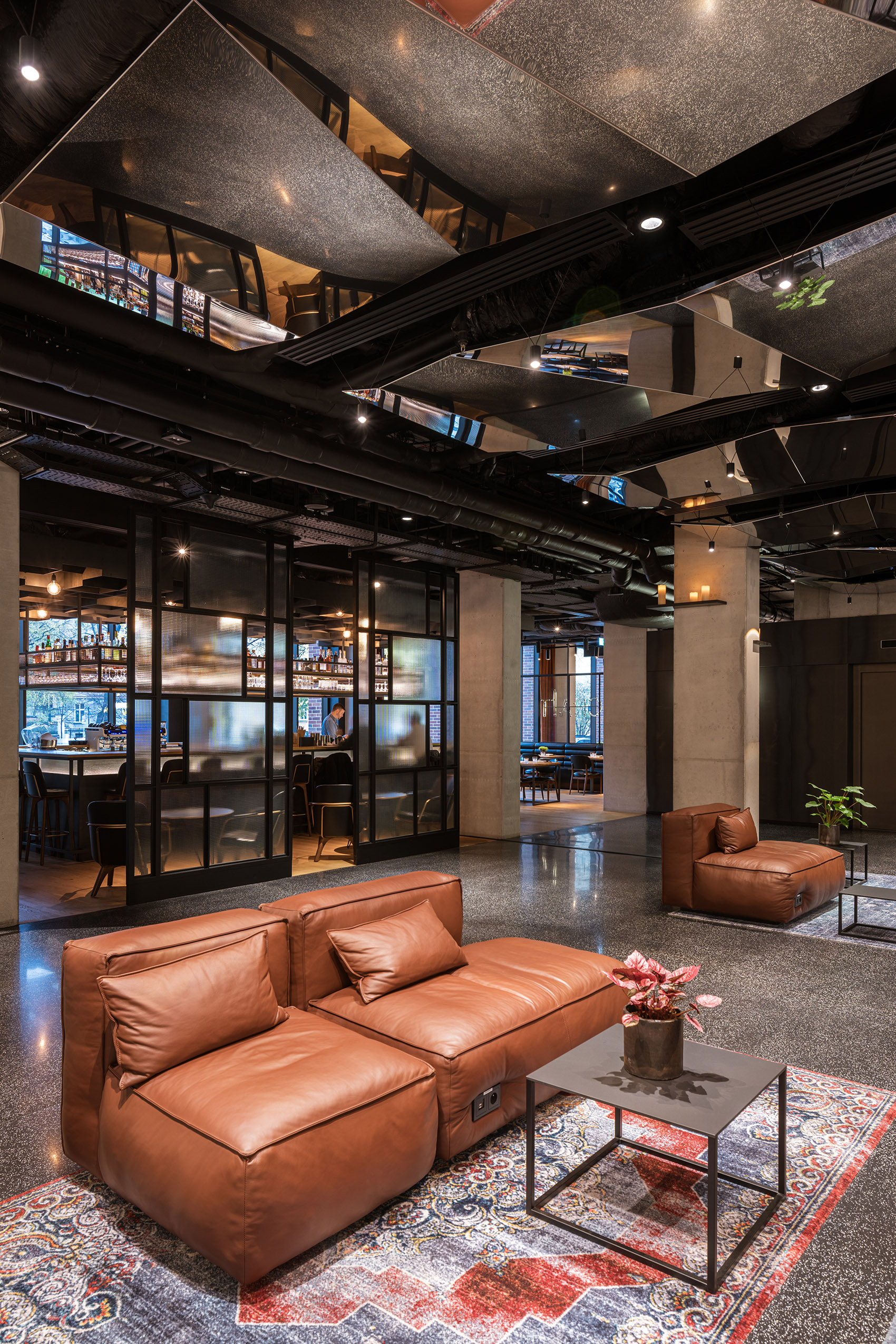 The Bridge Wrocław by Medusa Group - 谷德设计网