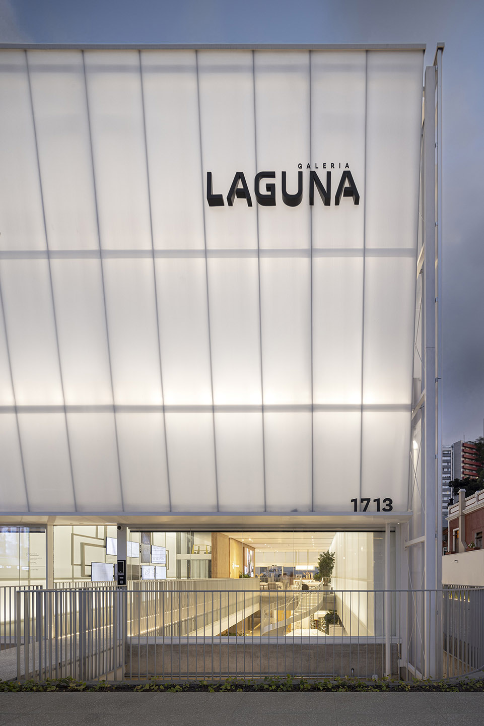 Laguna Gallery by Estudio 41 - 谷德设计网