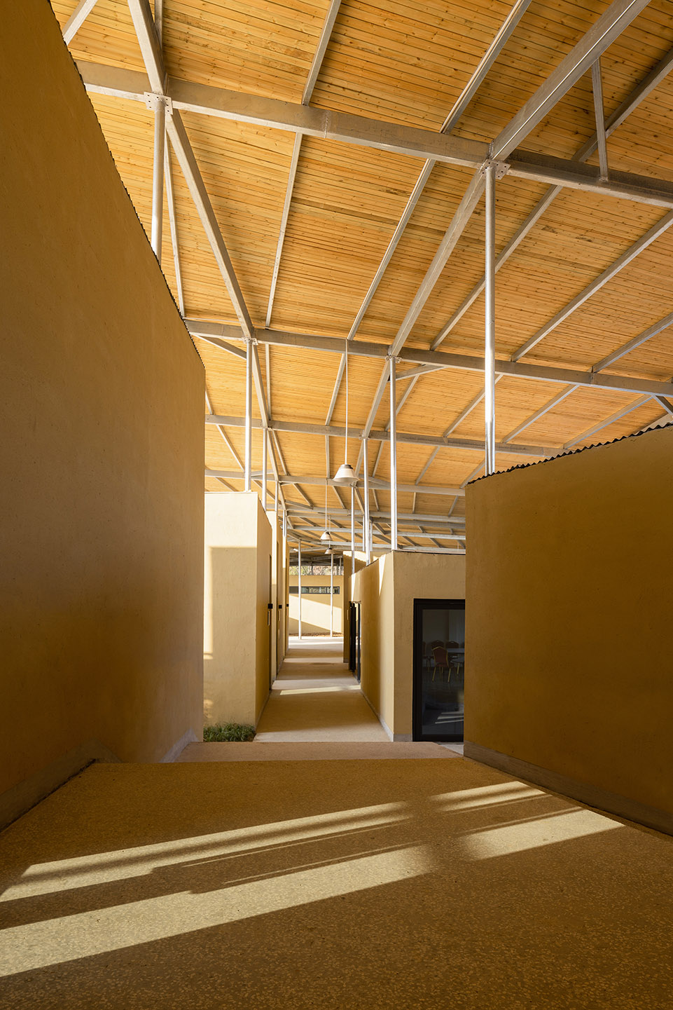 Wufu Shanshui Dragon Family Banquet Restaurant by Describing Architecture Studio - 谷德设计网