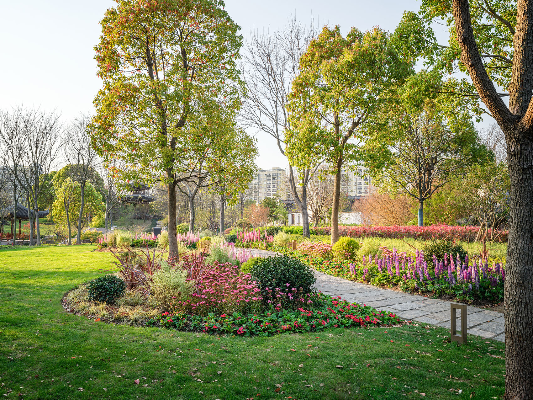 Shanghai Pudong Peony Garden Renovation and Upgrading Project by OFFICE MYP.INC - 谷德设计网