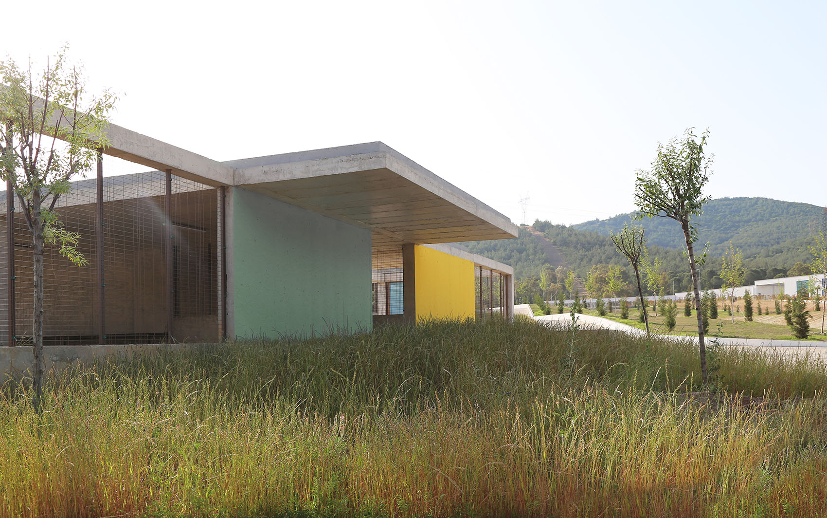 PAKO STREET ANIMALS SOCIAL LIFE CAMPUS by Mert Uslu Architecture - 谷德设计网