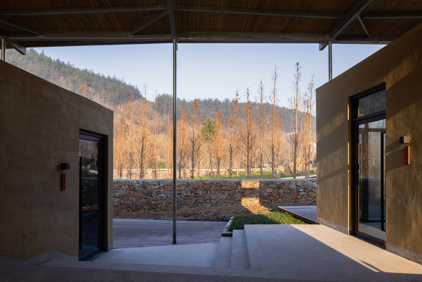 Wufu Shanshui Dragon Family Banquet Restaurant by Describing ...