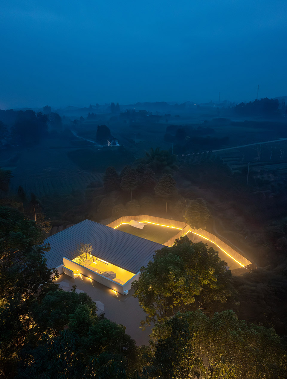 “Playground with Stream”, China by IDYL Studio - 谷德设计网