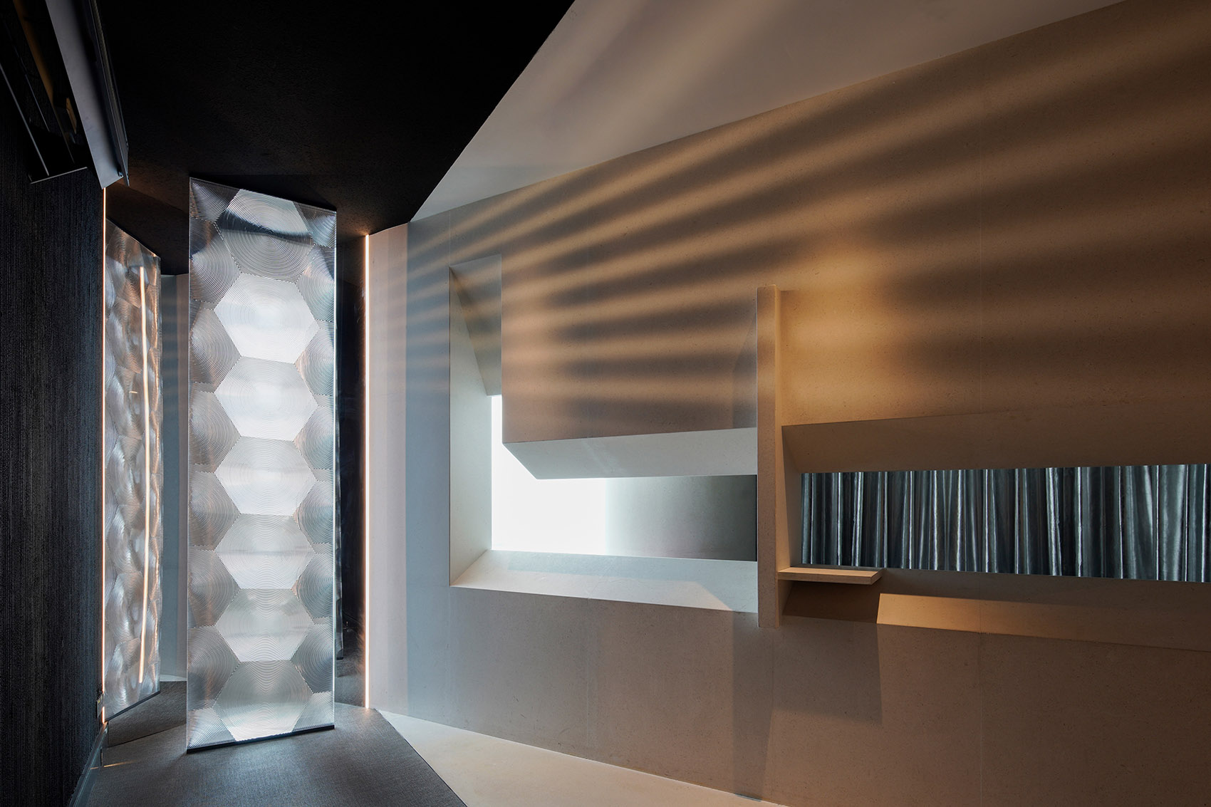 W HOTEL SOL37 by Atelier I-N-D-J - 谷德设计网