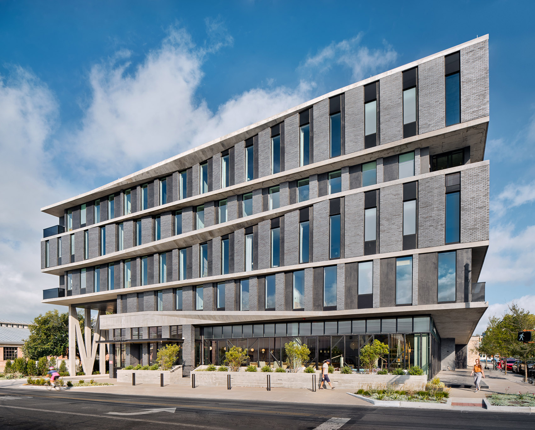 ARRIVE Austin Hotel by Baldridge Architects - 谷德设计网
