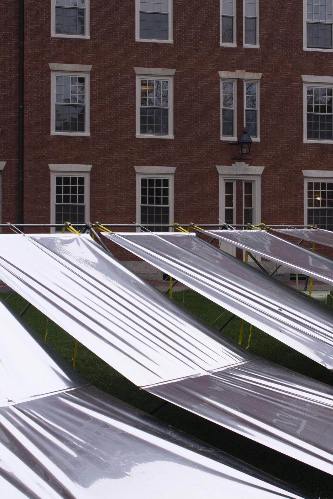 Inversive Enclosure by Alsar Atelier + Oscar Zamora + Karim Saleh Studio (KSS) + Pietro Mendonca ...