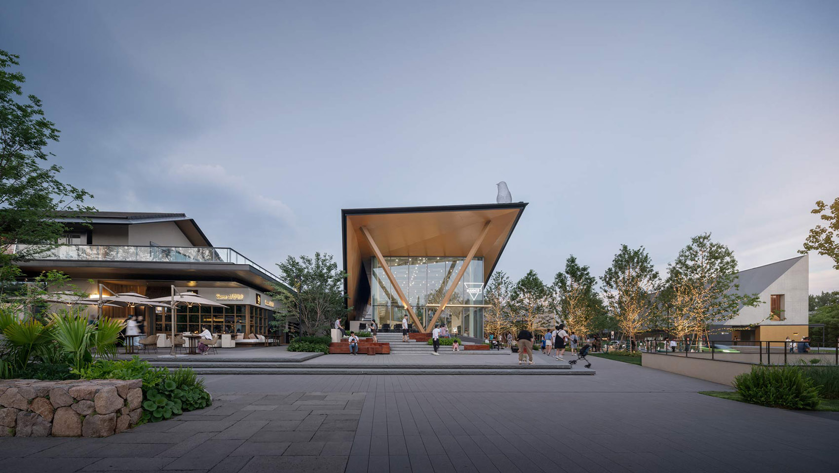 BIRLAND by Qingmo Design - 谷德设计网