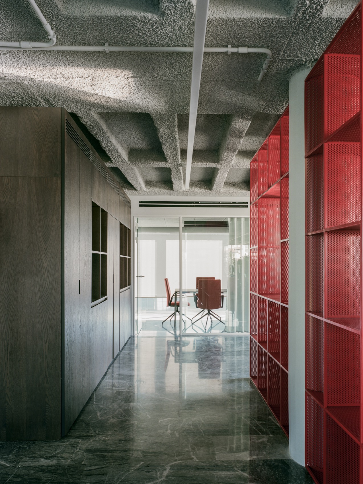 ART 1 OFFICE by Neiheiser Argyros - 谷德设计网