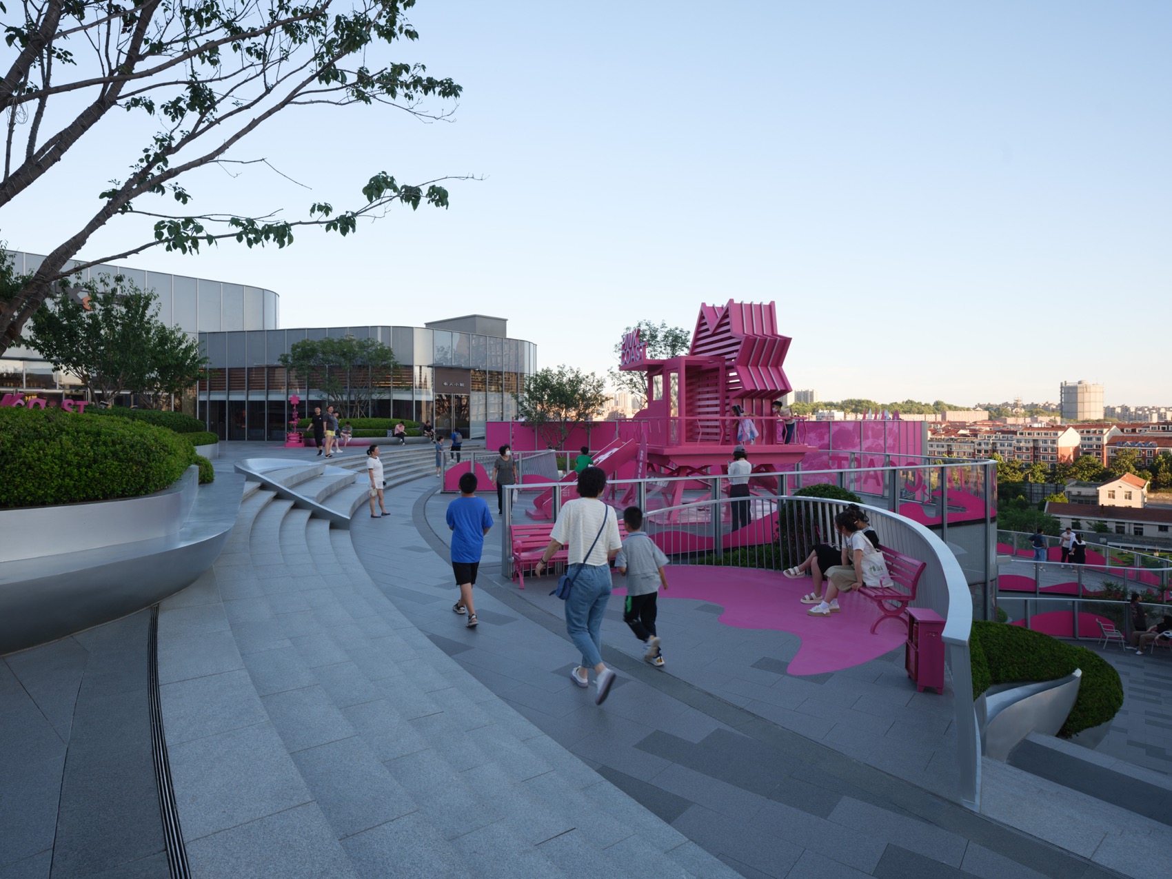 Dalian MIXC Landscape Design by PERCENT LANDSCAPE DESIGN STUDIO - 谷德设计网