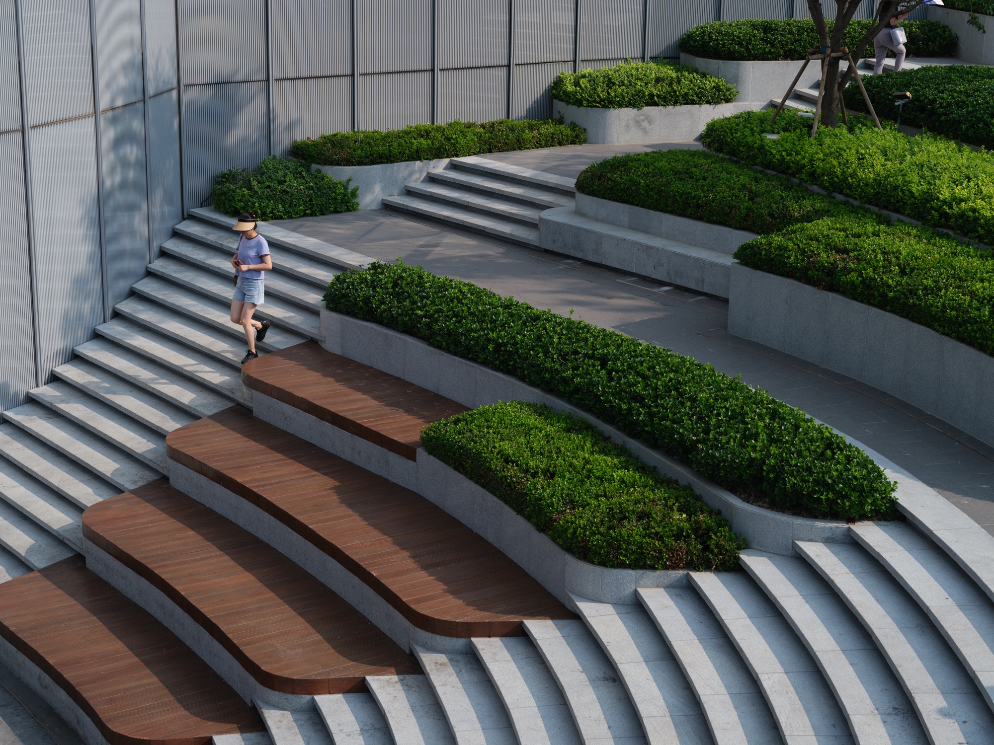 Dalian MIXC Landscape Design by PERCENT LANDSCAPE DESIGN STUDIO - 谷德设计网