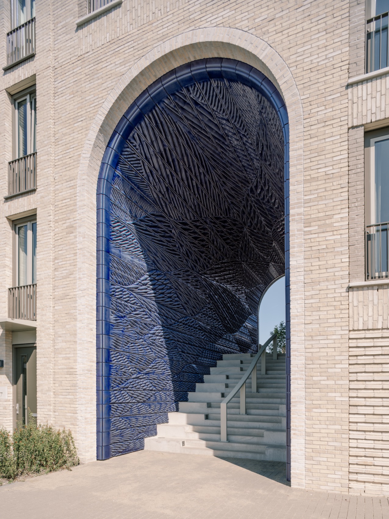 NEW DELFT BLUE by Studio RAP - 谷德设计网