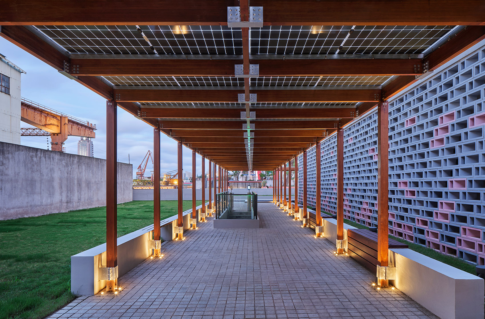 Huangpu River Yangpu Bridge Water Quality Automatic Monitoring Station Renovation by ATELIER L+ ...