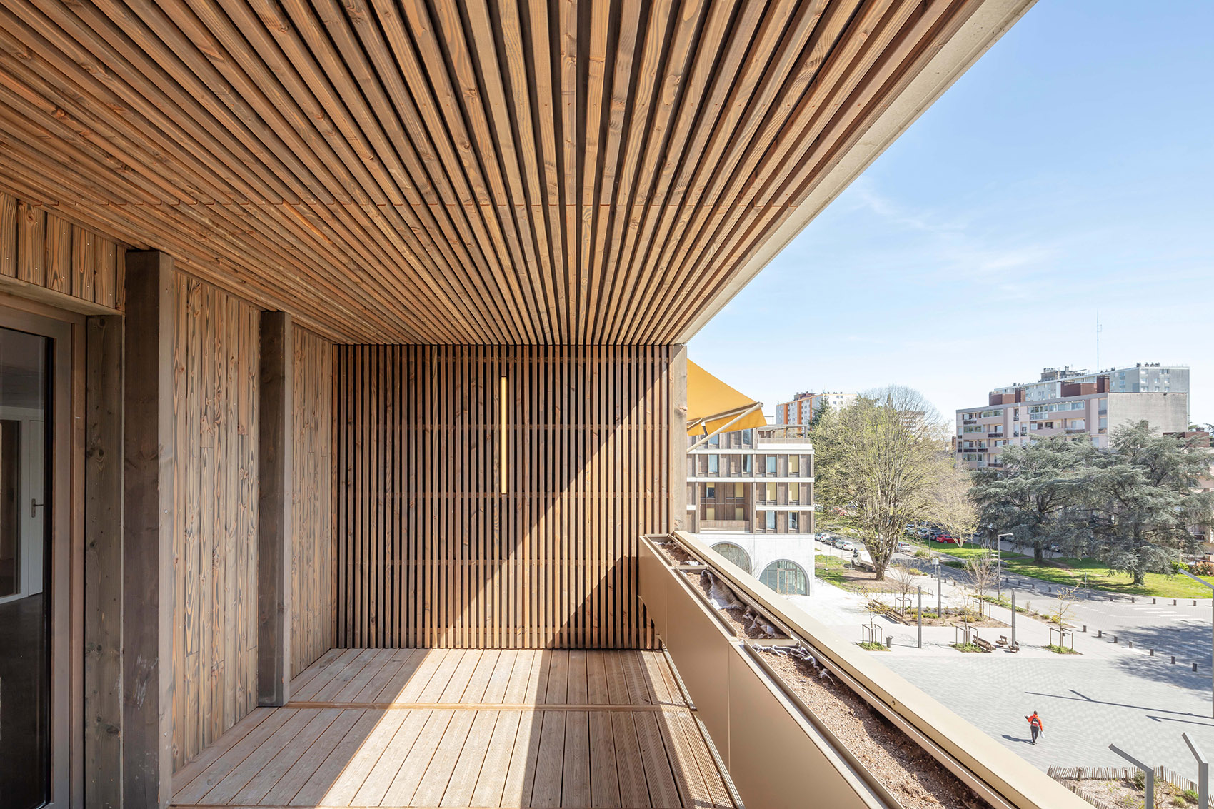 Laherrère Center by CoBe Architecture & Paysage - 谷德设计网