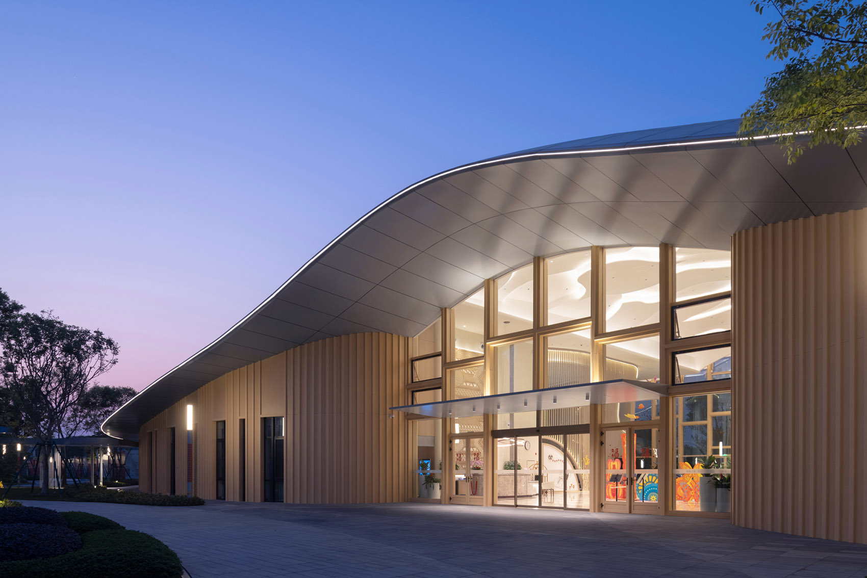 Gui Garden and Elderly Care Community Center by Sunlay Design + Fangwei ...